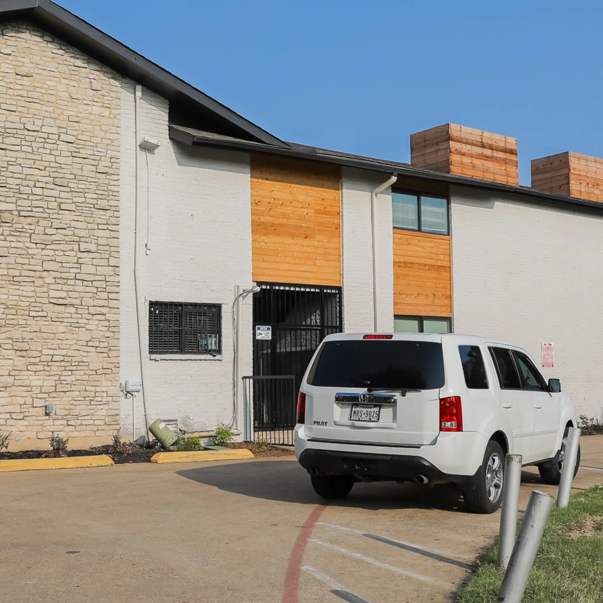 Home | Pergola at Bishop Ridge